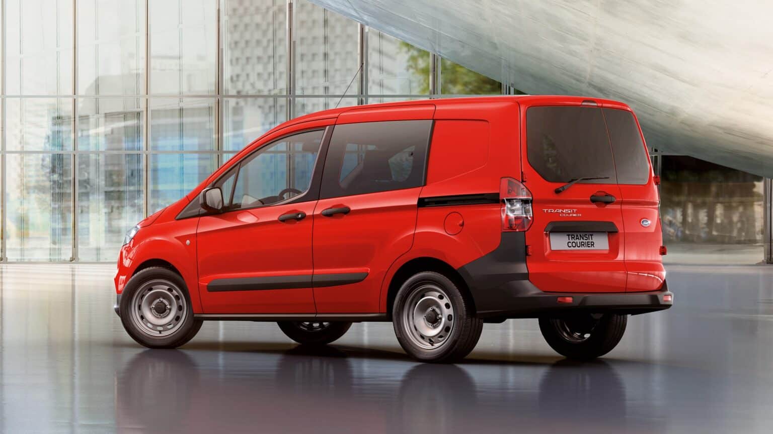 Ford Transit Courier : Dimensions et charge utile | Utilicare